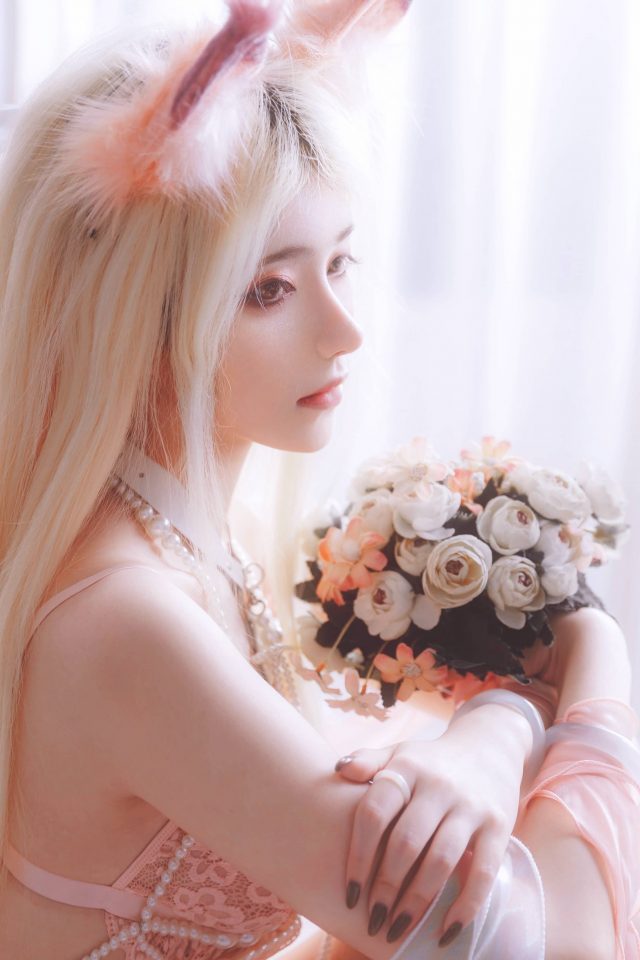 南桃Momoko cos作品 |“狐狸与蔷薇”cospaly，性感迷人 - 趣画阁