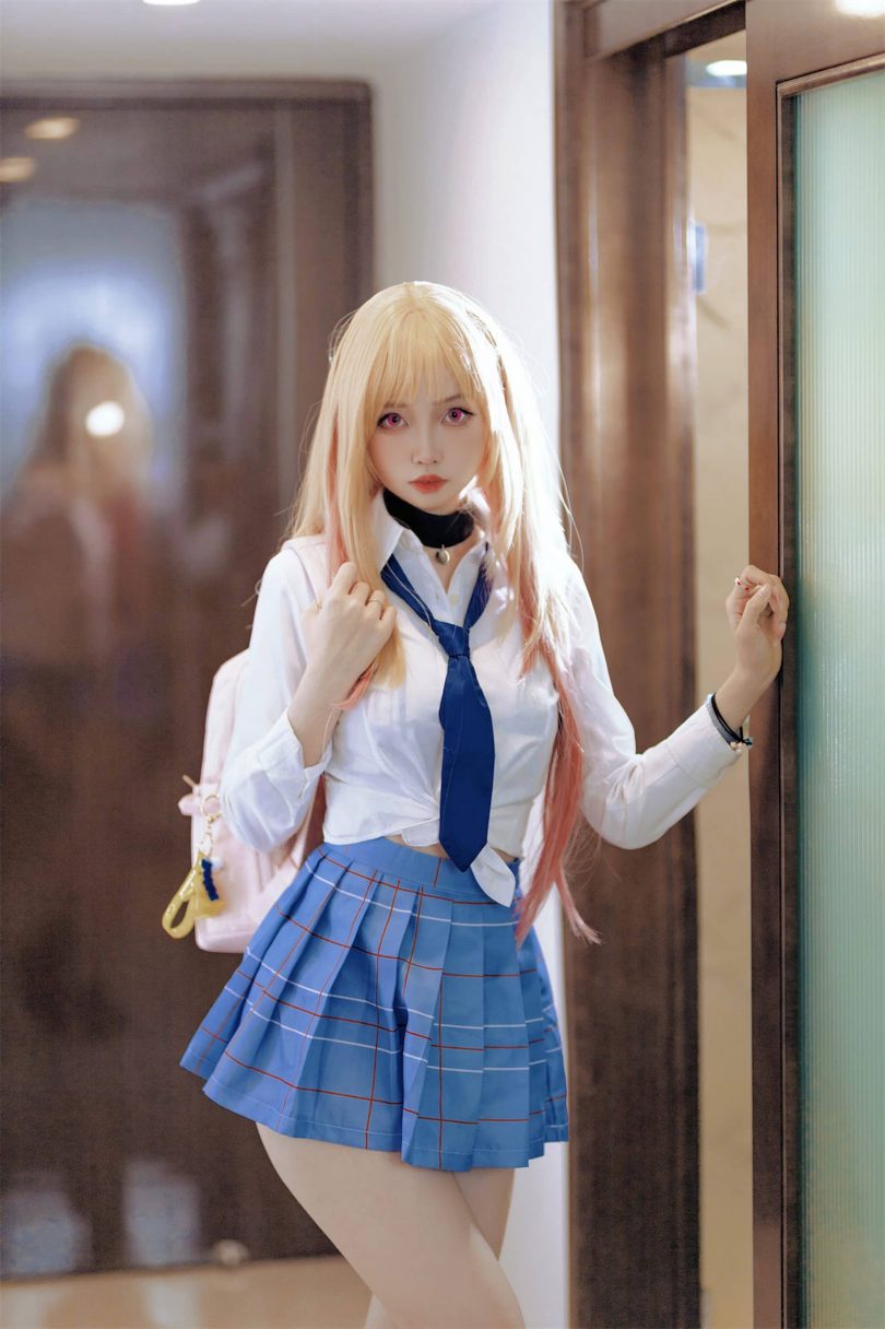 女coser化身《原神》中“蔷薇魔女”丽莎Lisa，魅力十足(cos原神女角色) - COS森林